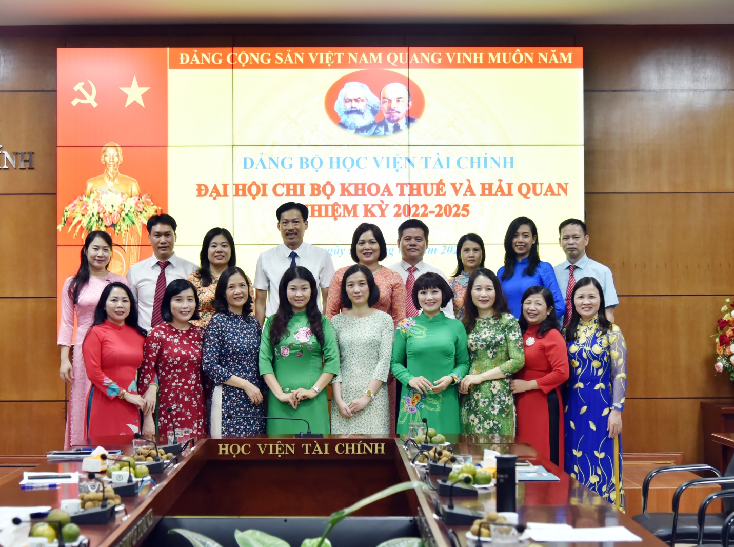 Đại hội Chi bộ khoa Thuế và Hải quan nhiệm kỳ 2022-2025 thành công tốt đẹp